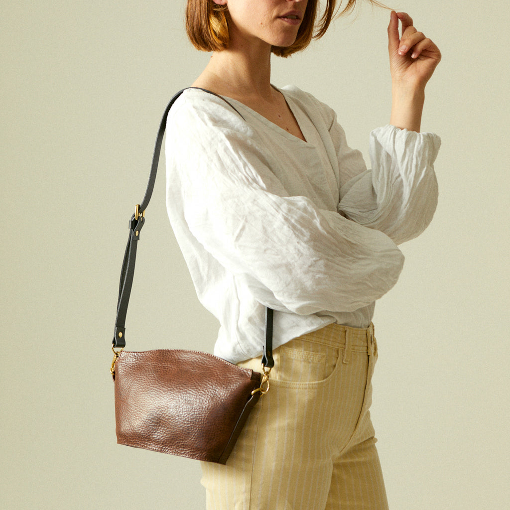 Women's Mini Elwin Vintage Brown Leather Handbag | LPOL